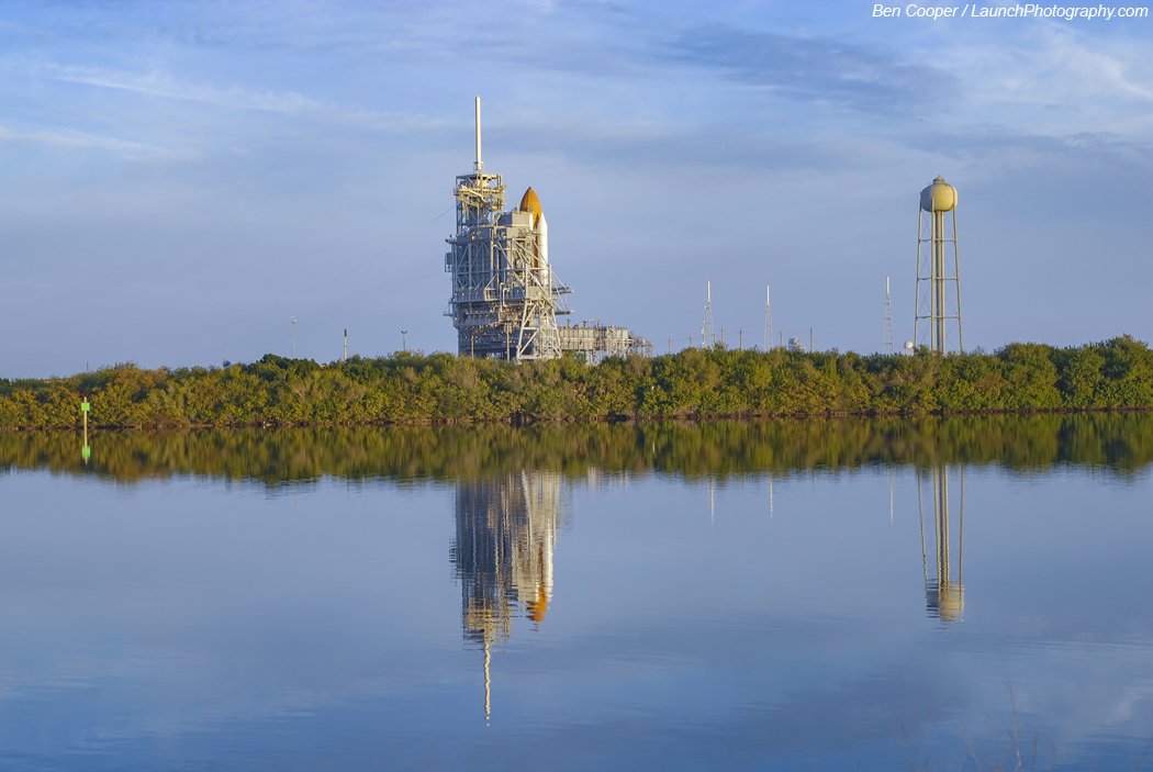 STS-131 Discovery ISS resupply launch photos