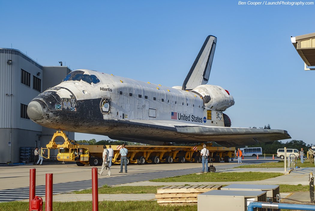 STS-132 Atlantis launches Rassvet photos