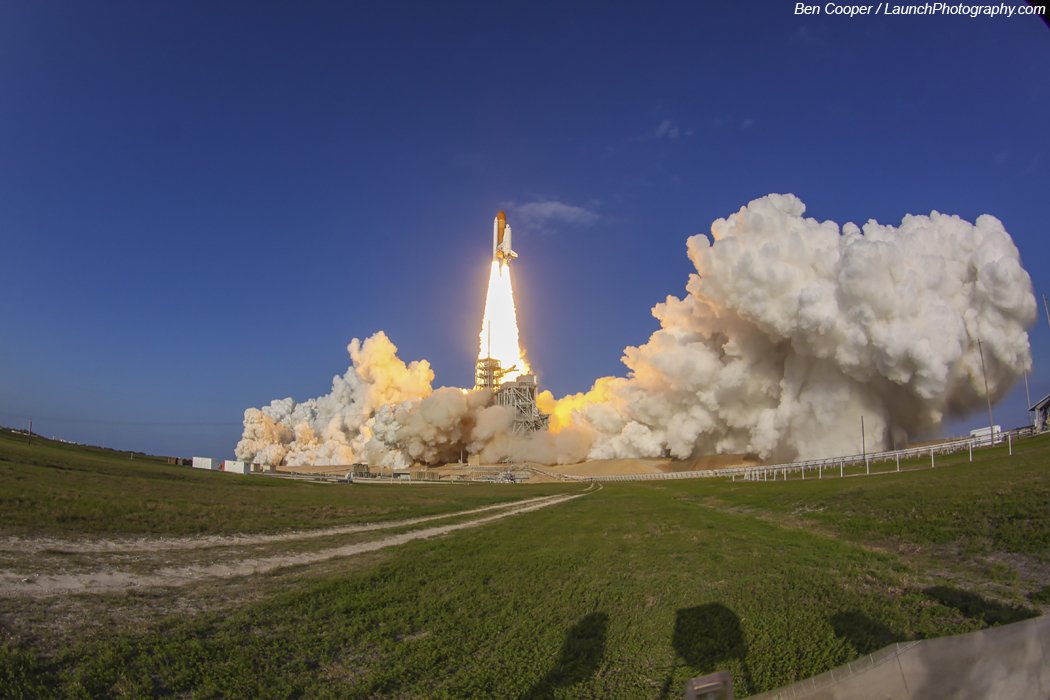 STS-133 Discovery final launch photos