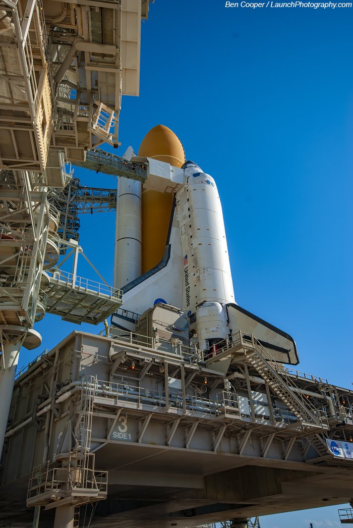 STS-133 Discovery final launch photos