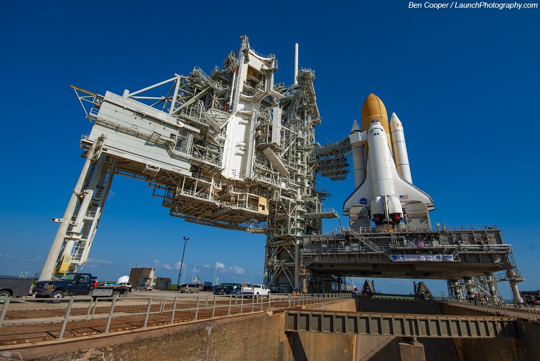 STS-133 Discovery final launch photos