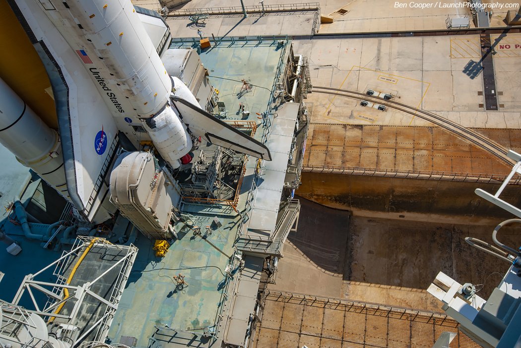 STS-133 Discovery final launch photos
