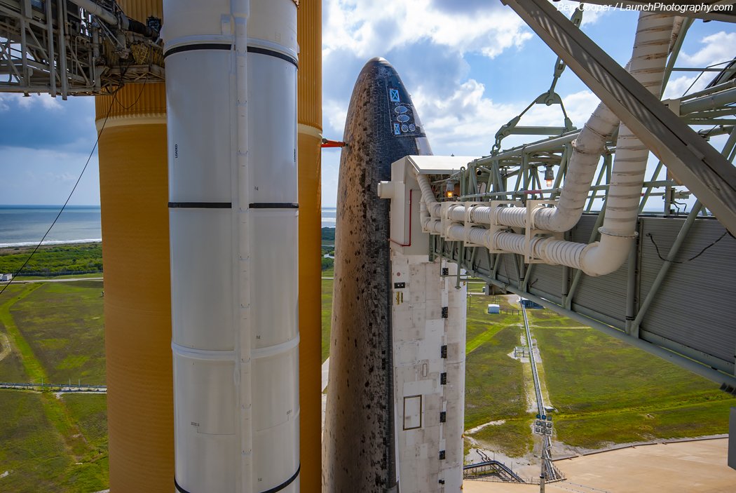 STS-133 Discovery final launch photos