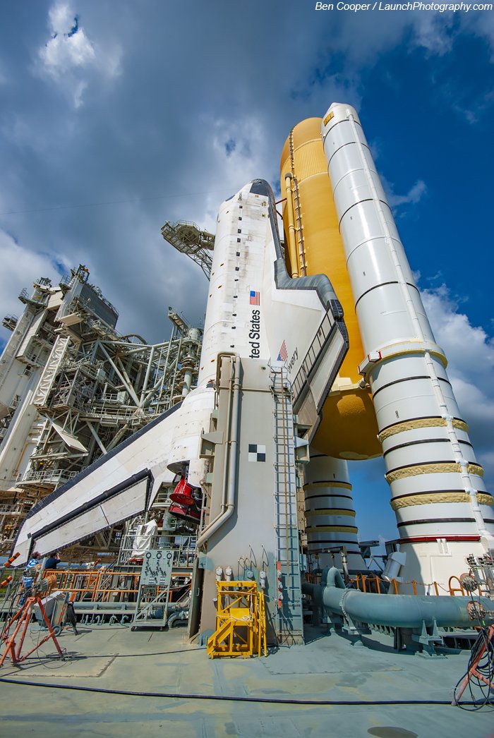 STS-133 Discovery final launch photos