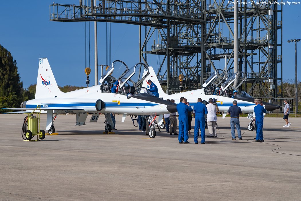 STS-133 Discovery final launch photos