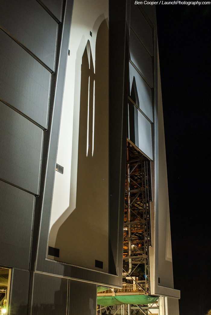 STS-134 Endeavour final launch & mission photos