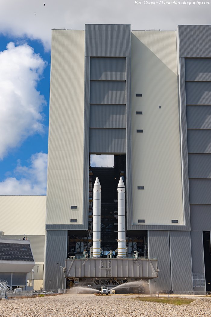 STS-134 Endeavour final launch & mission photos