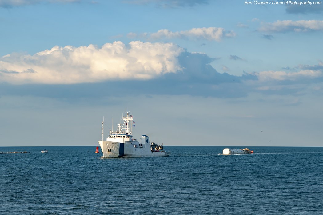 STS-134 Endeavour final launch & mission photos