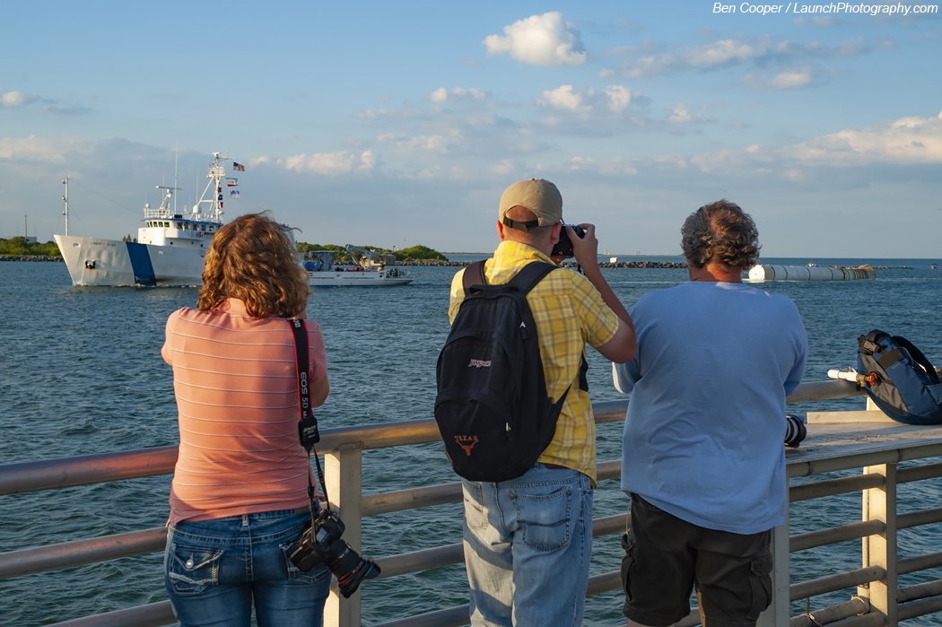 STS-134 Endeavour final launch & mission photos