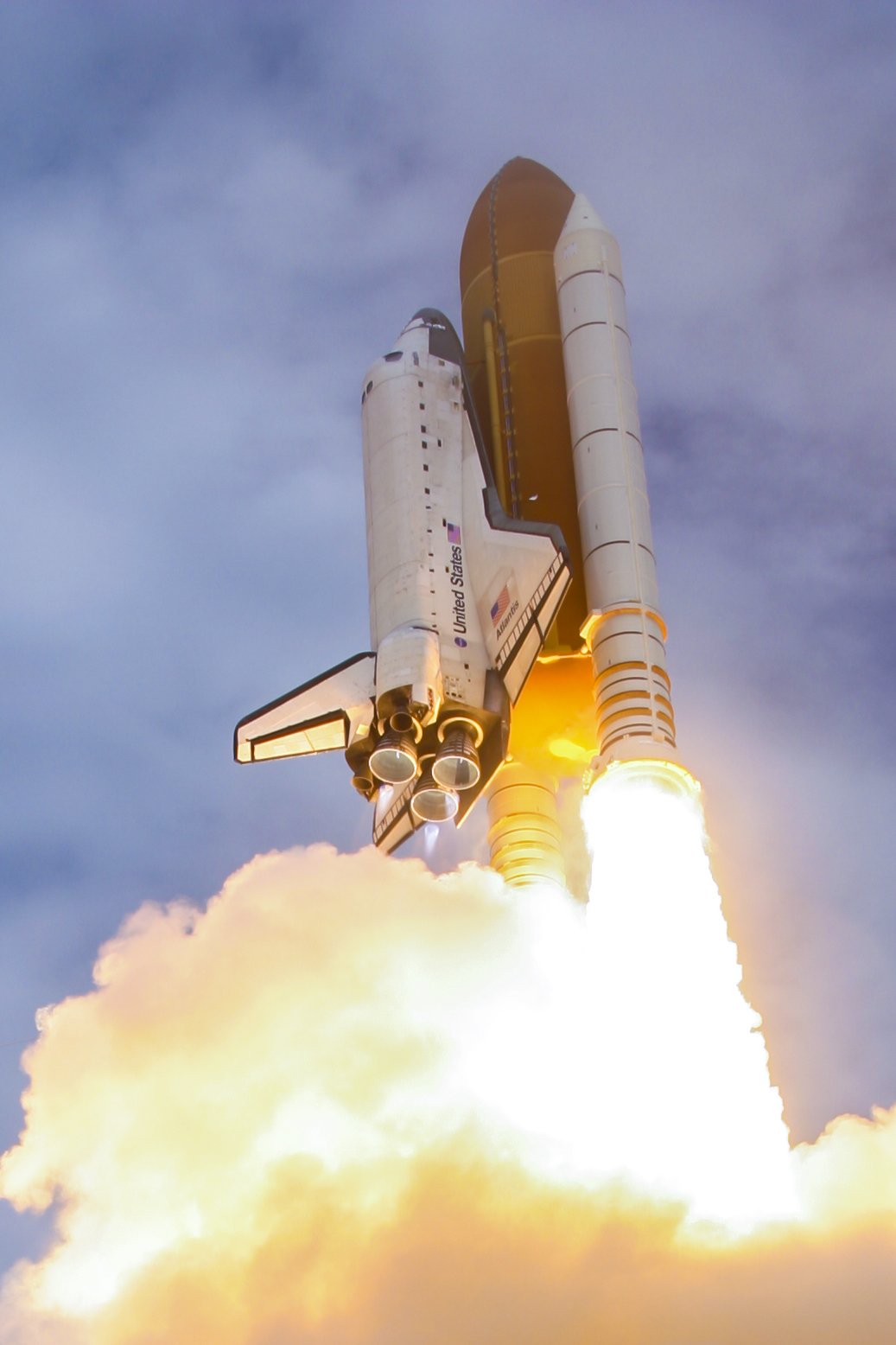 STS-135 Atlantis final space shuttle launch & mission photos