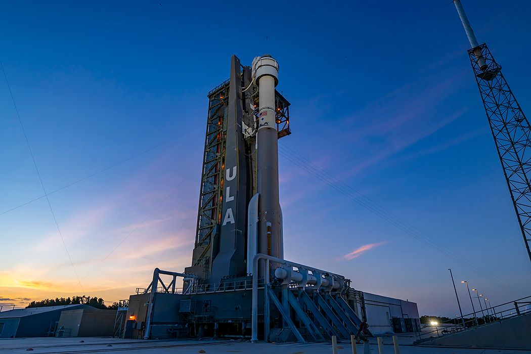 Atlas V launches Starliner Crew Flight Test photos