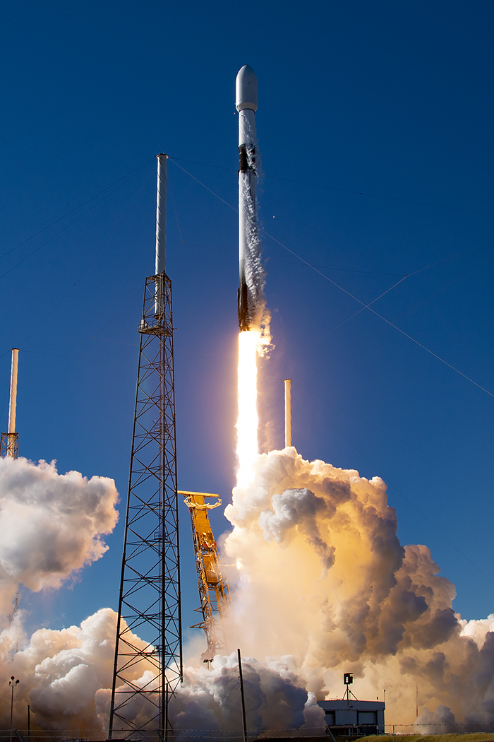 Falcon 9 launches Transporter-6 photos