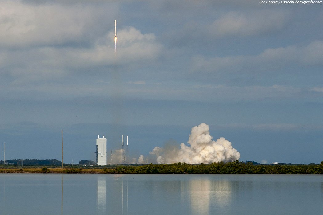 Atlas V launches X-37B OTV-3 photos