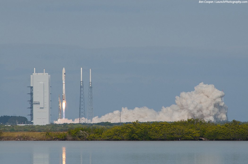 Atlas V launches X-37B OTV-3 photos