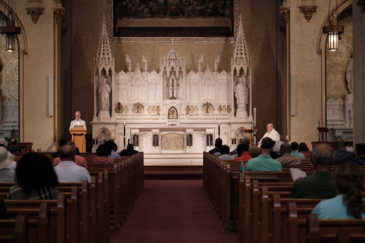 HOME [www.stgregoryparish.com]