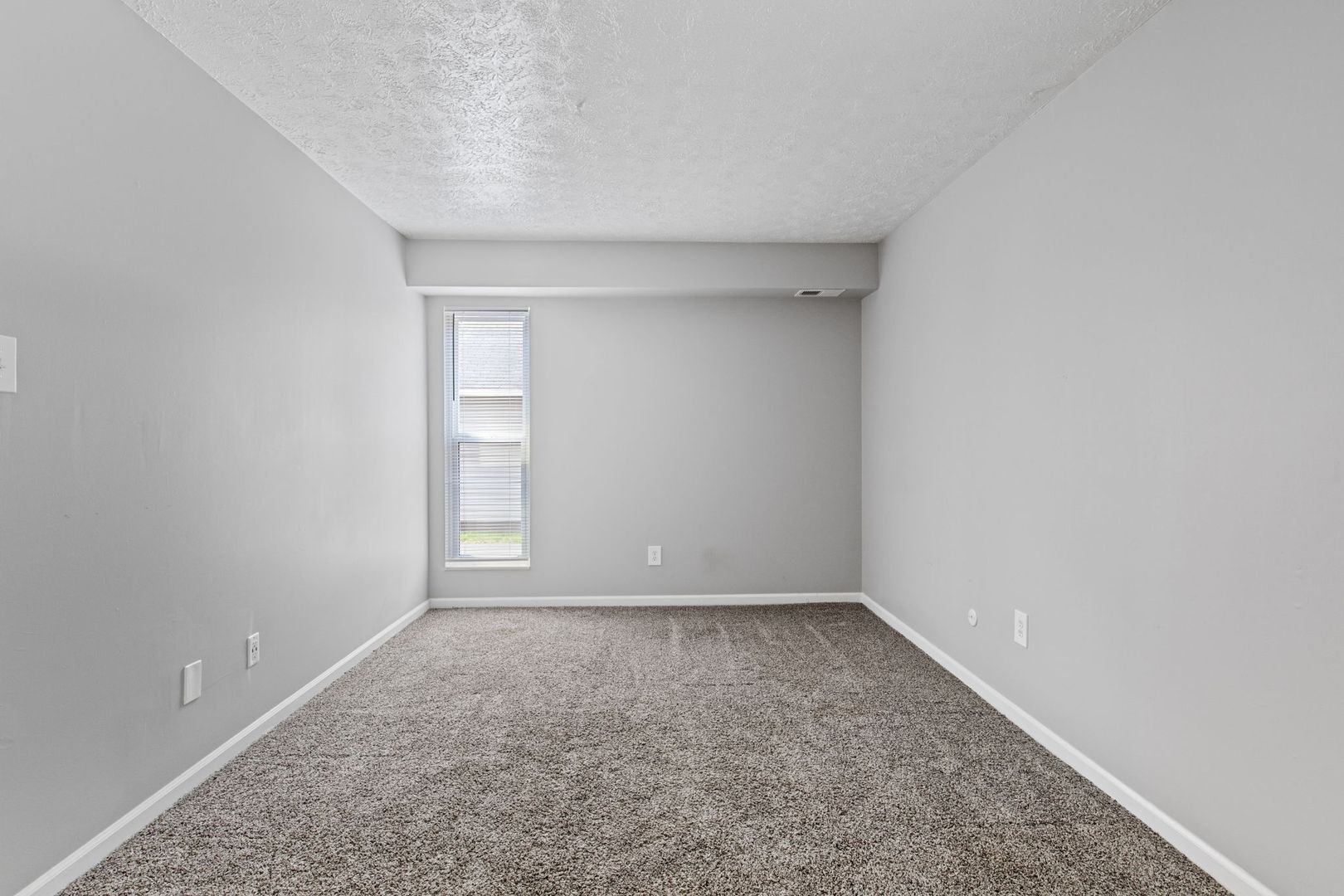 Melrose Place Apartments | Managed by J+G Companies