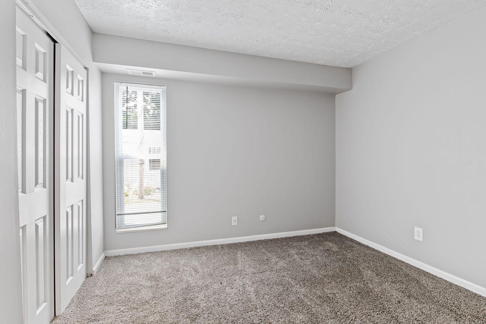 Melrose Place Apartments | Managed by J+G Companies