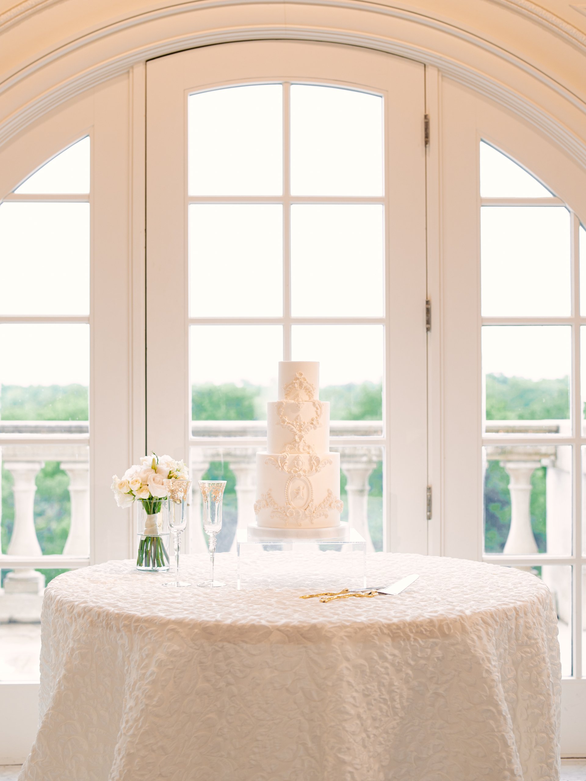 The Bachelorette's Raven Gates --Raven & Adam