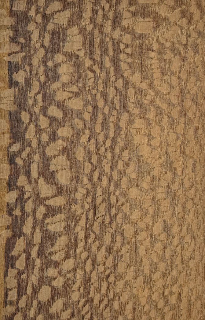 Walnut Veneered Panels: Plywood & MDF
