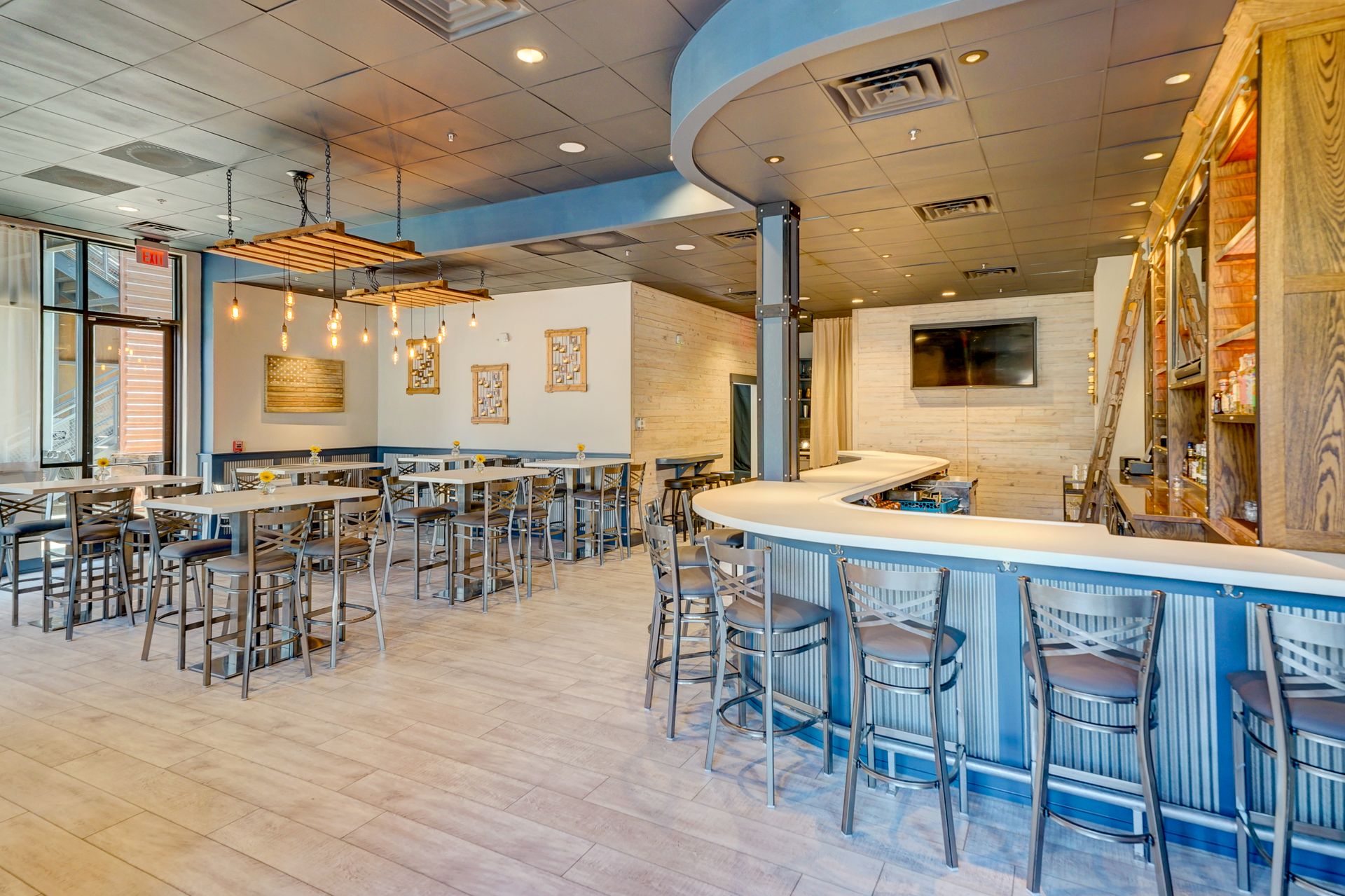 Photo Gallery | South Front Tavern | Wilmington, NC