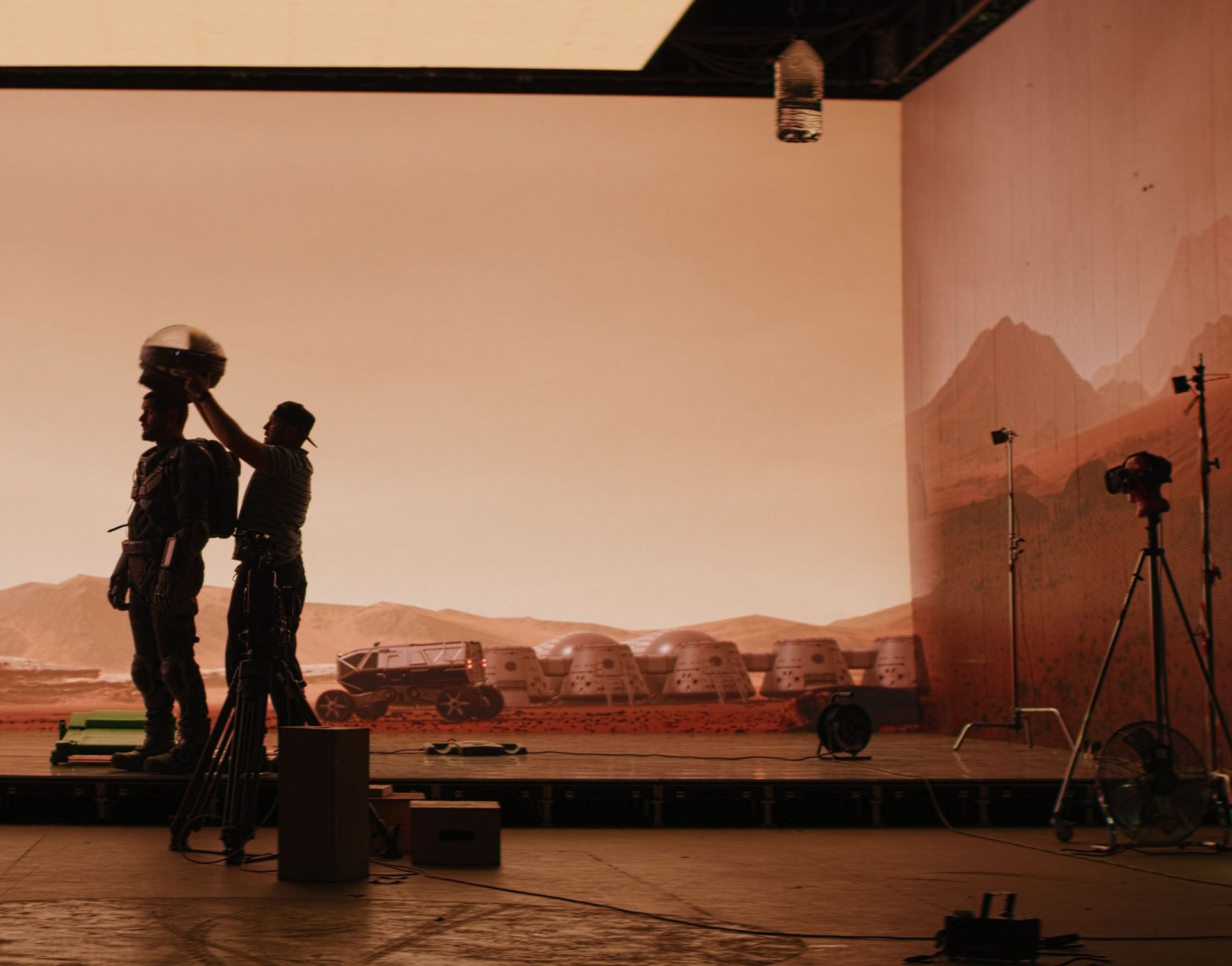 TV Set Design – Physical and Virtual Set Design