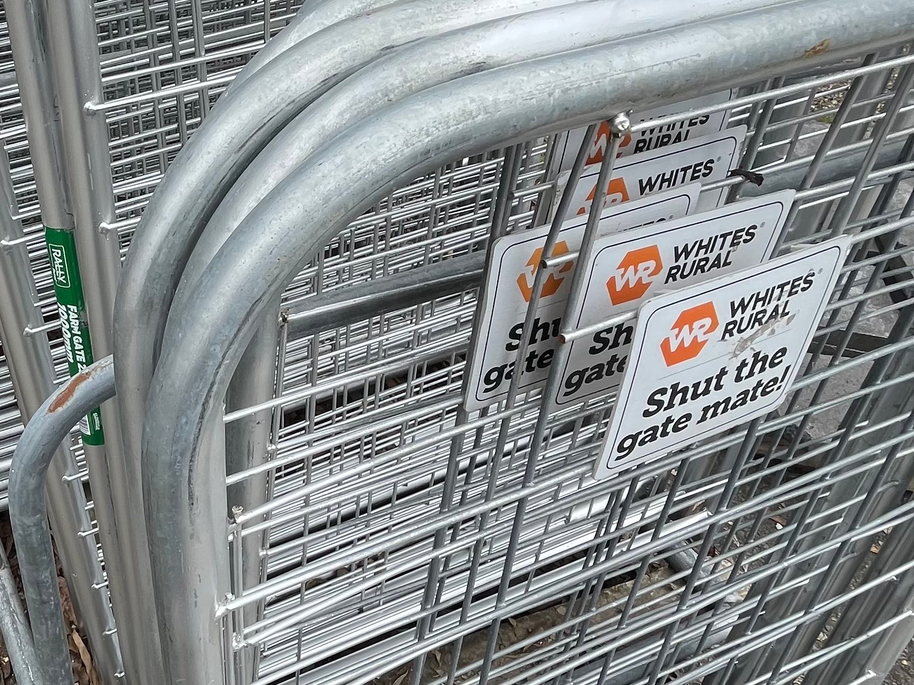 Fencing Supplies in Taree | Gnomes Landscape & Garden Supplies