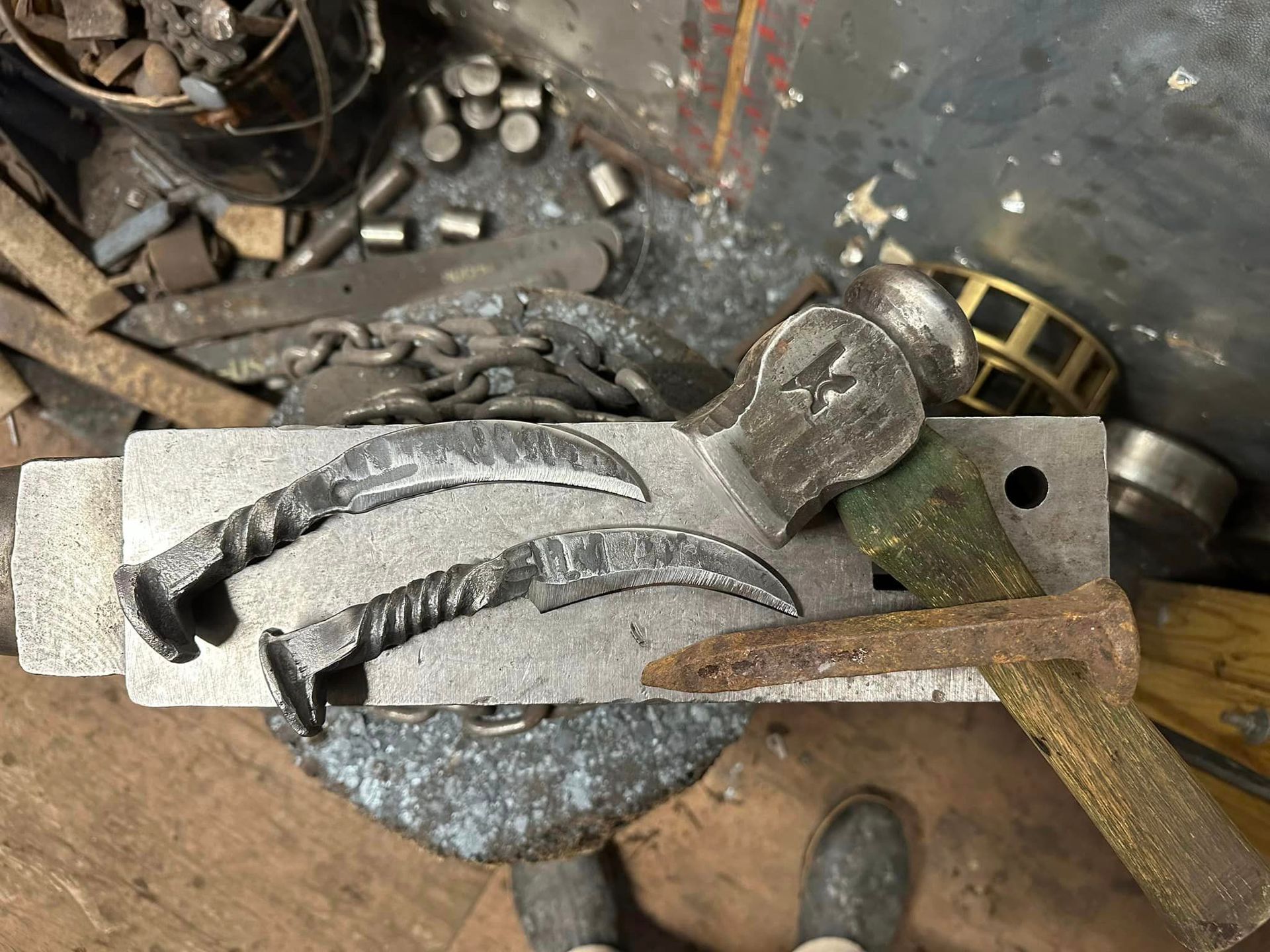 Custom Shop | Knife & Blacksmith Classes | Kalamazoo, MI