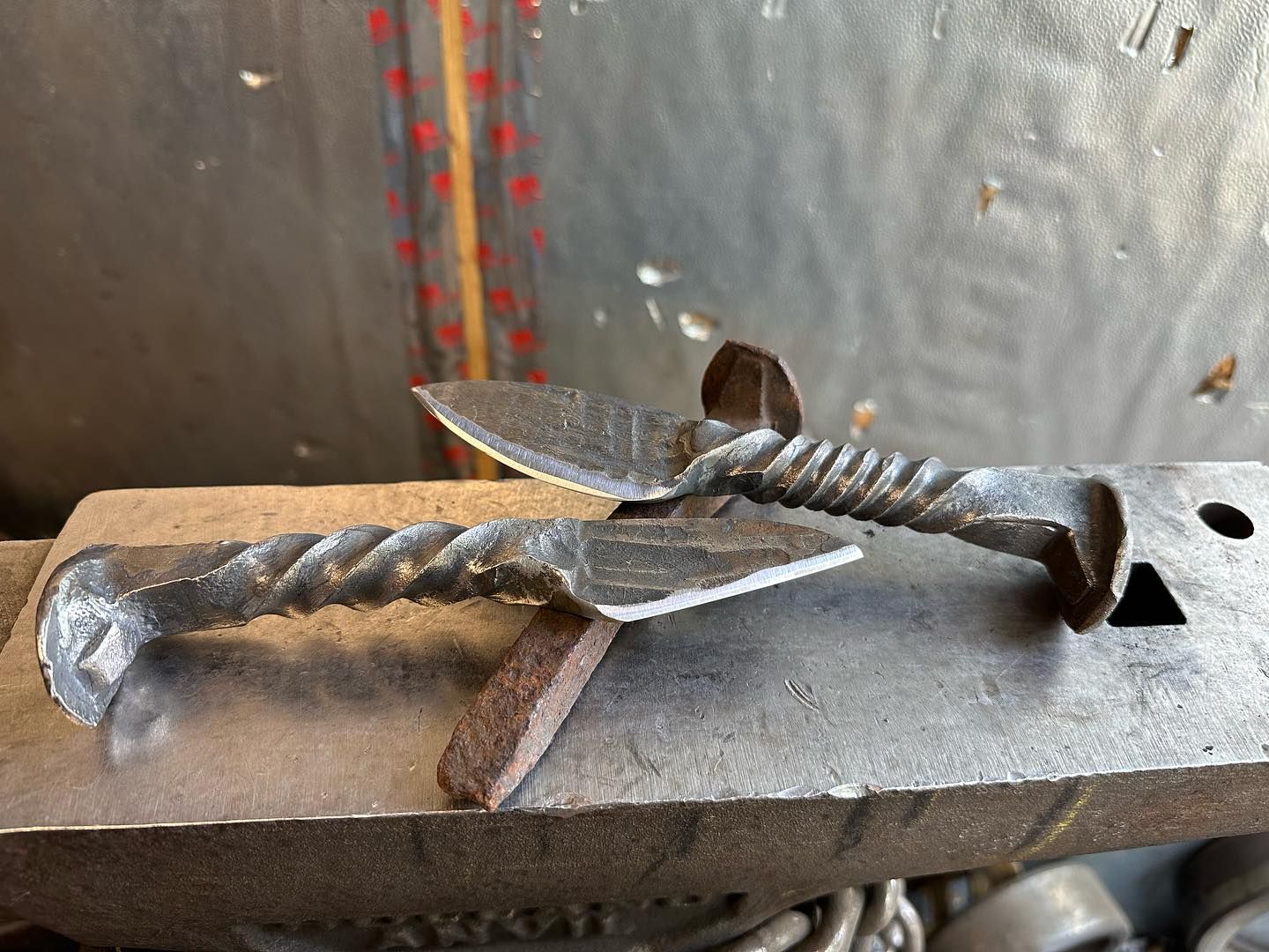 Custom Shop | Knife & Blacksmith Classes | Kalamazoo, MI