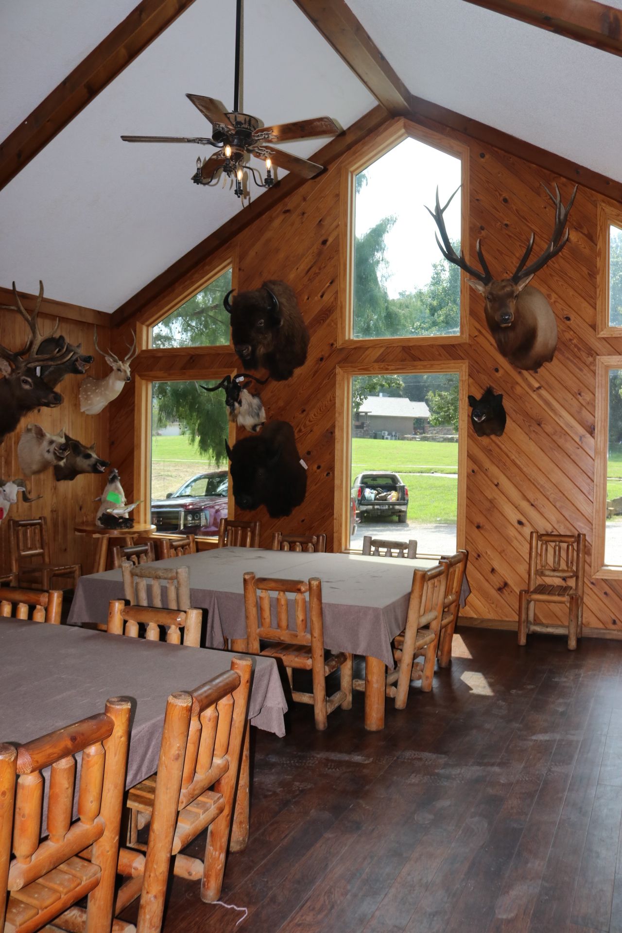 Wilderness Hunting Lodge | Tennessee Hunting Lodges