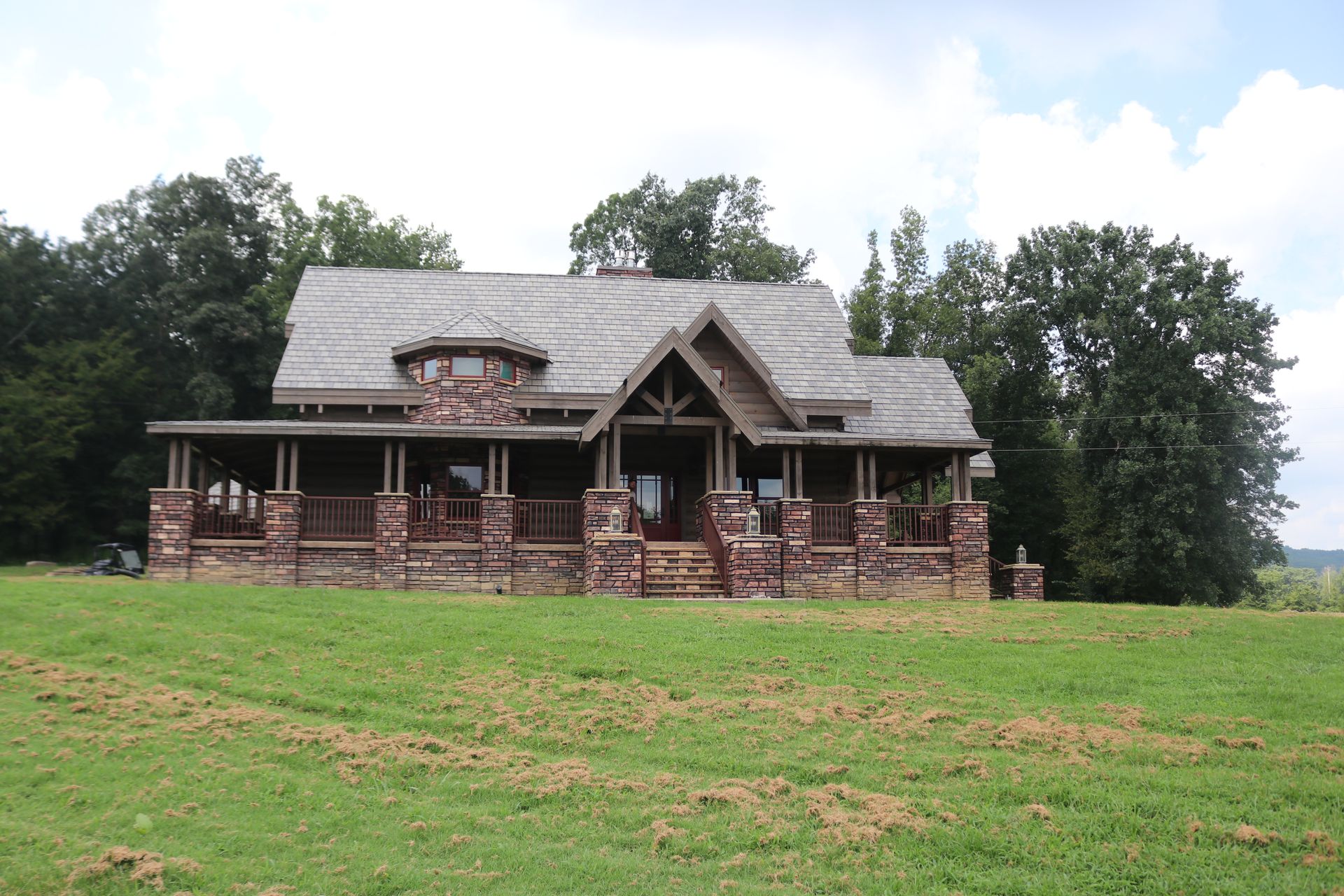Wilderness Hunting Lodge | Tennessee Hunting Lodges