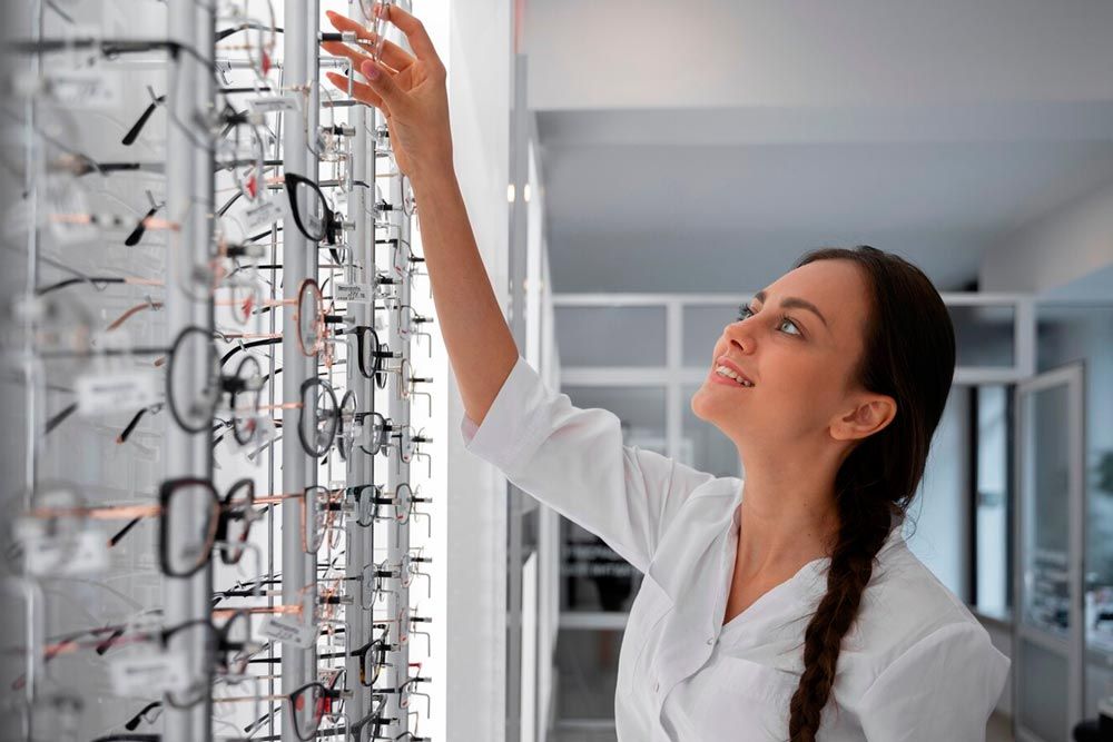 About Frame Bar. Co | Optometry & Aesthetics in Oceanside