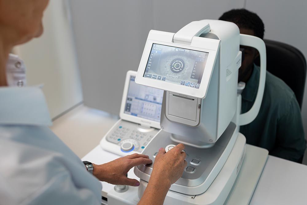 Comprehensive Eye Exams | Frame Bar. Co Oceanside, NY