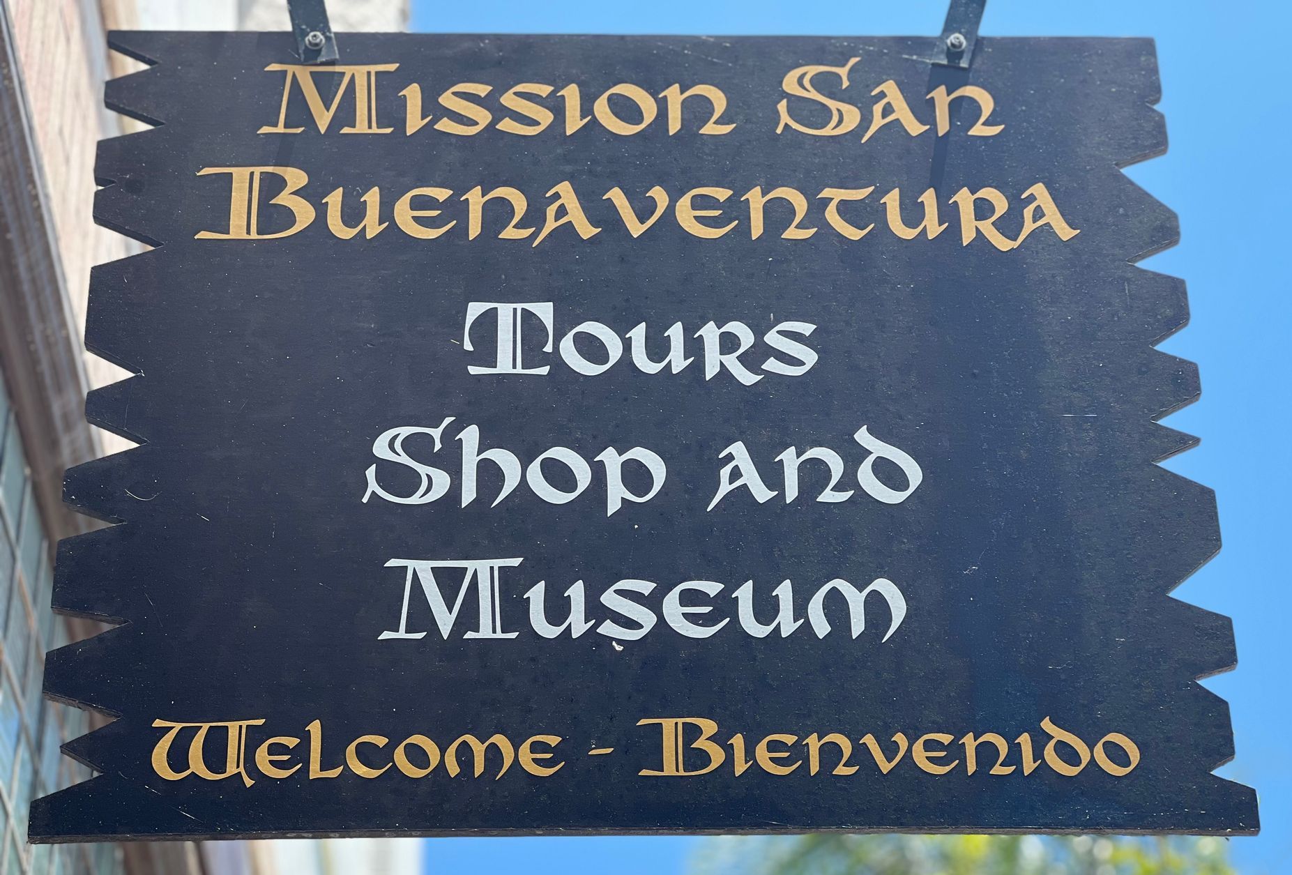 Gift Shop, Museum & Tours