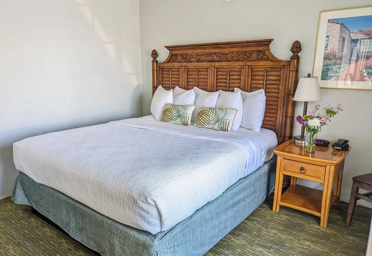 [Room types] | [Location]