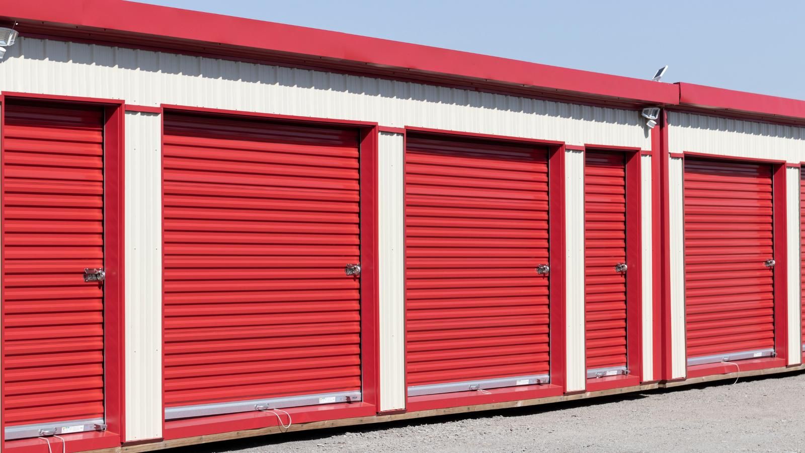 Best Storage Locks: Shrouded, Hidden Padlocks, Disc Locks