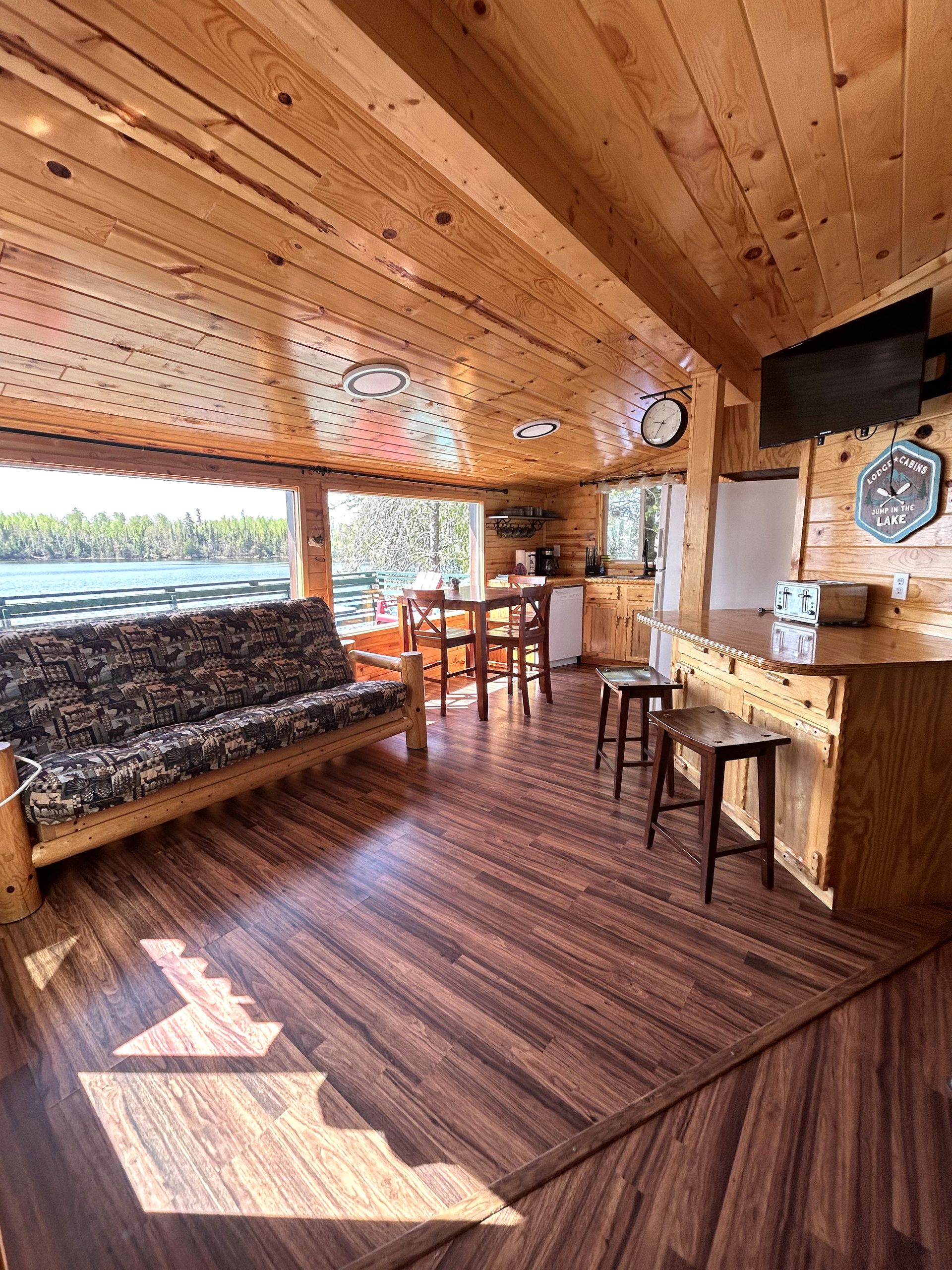 Lake View Lodge Cabins | Boundary Waters Canoe Area Wilderness