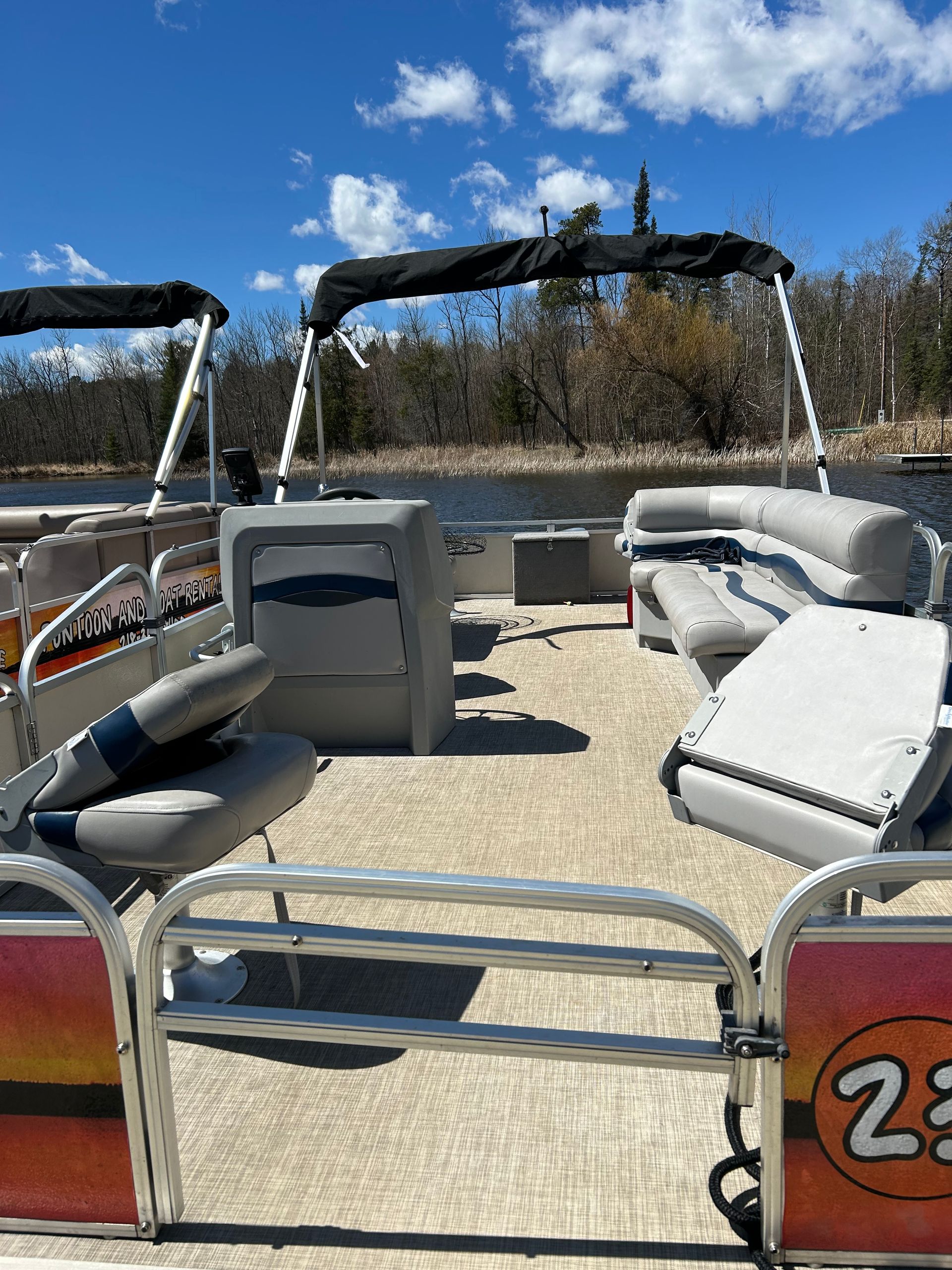 Lake View Lodge Boat Rentals | Shagawa Lake Pontoon Rentals