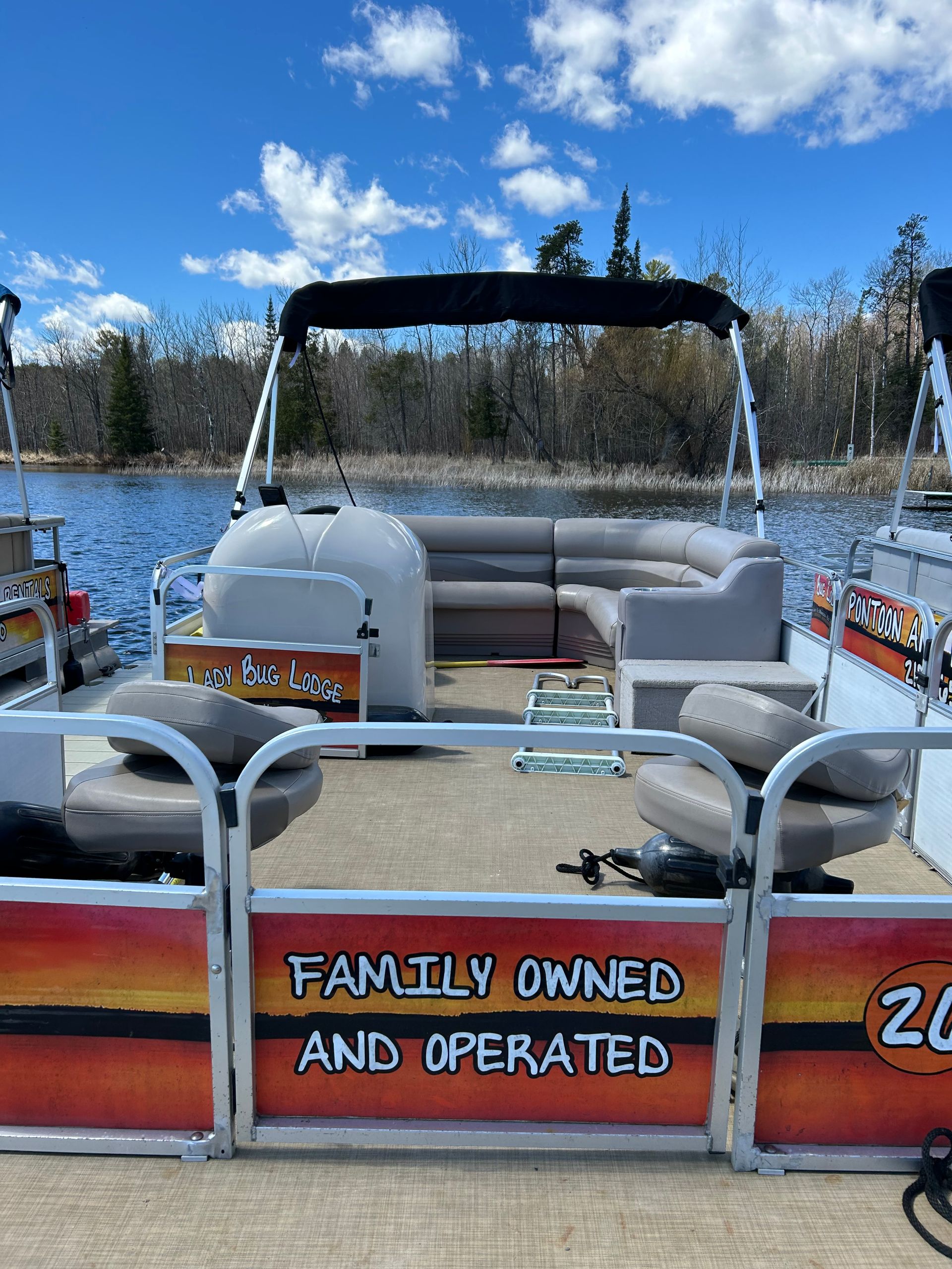 Lake View Lodge Boat Rentals | Shagawa Lake Pontoon Rentals