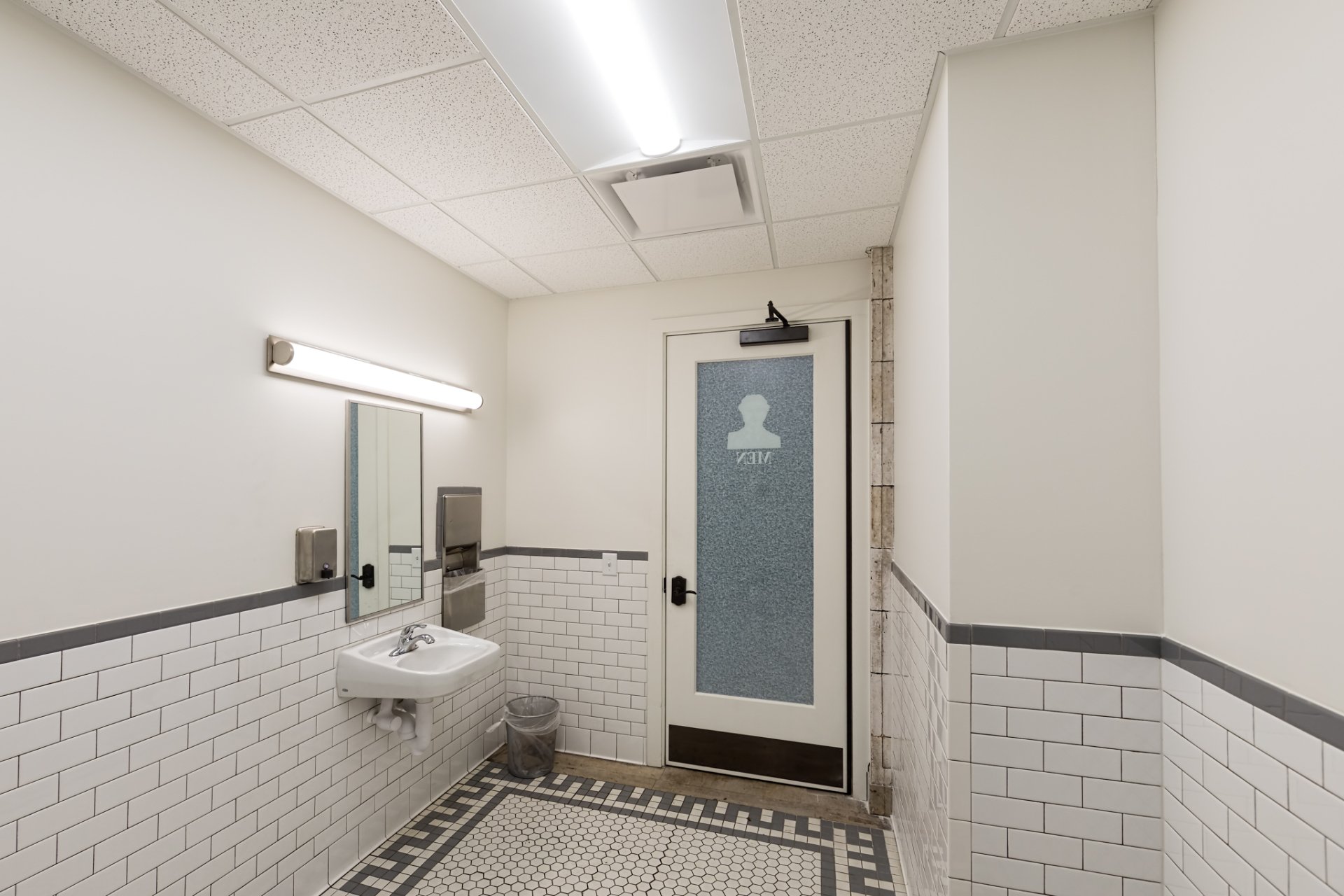 Arcade Building Restrooms | Sacon