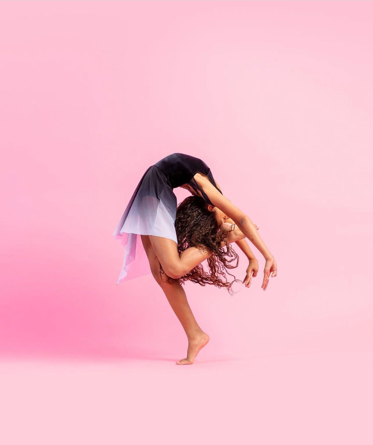 HOME [revolution-dance-co.com]