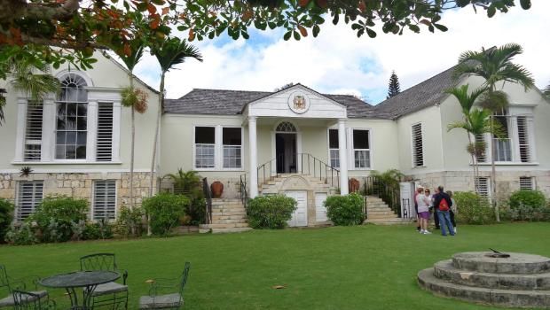 The Great Houses of Jamaica: History and Architecture