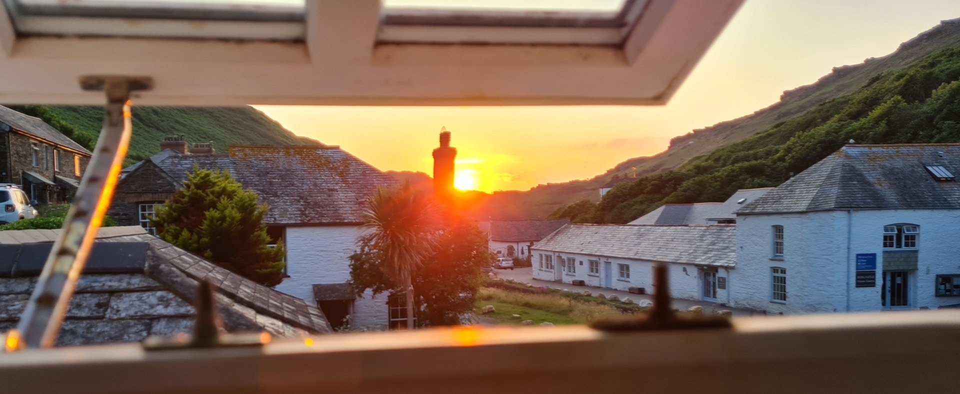 Boscastle - the ideal holiday base in North Cornwall