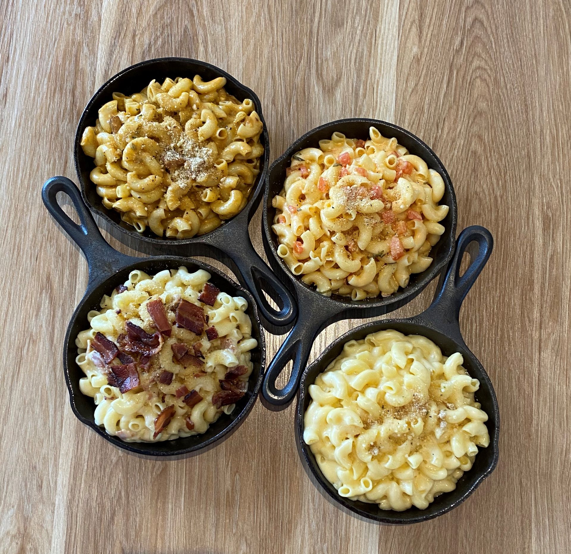 Menu | Bongo Johnny's Palm Springs - Restaurant