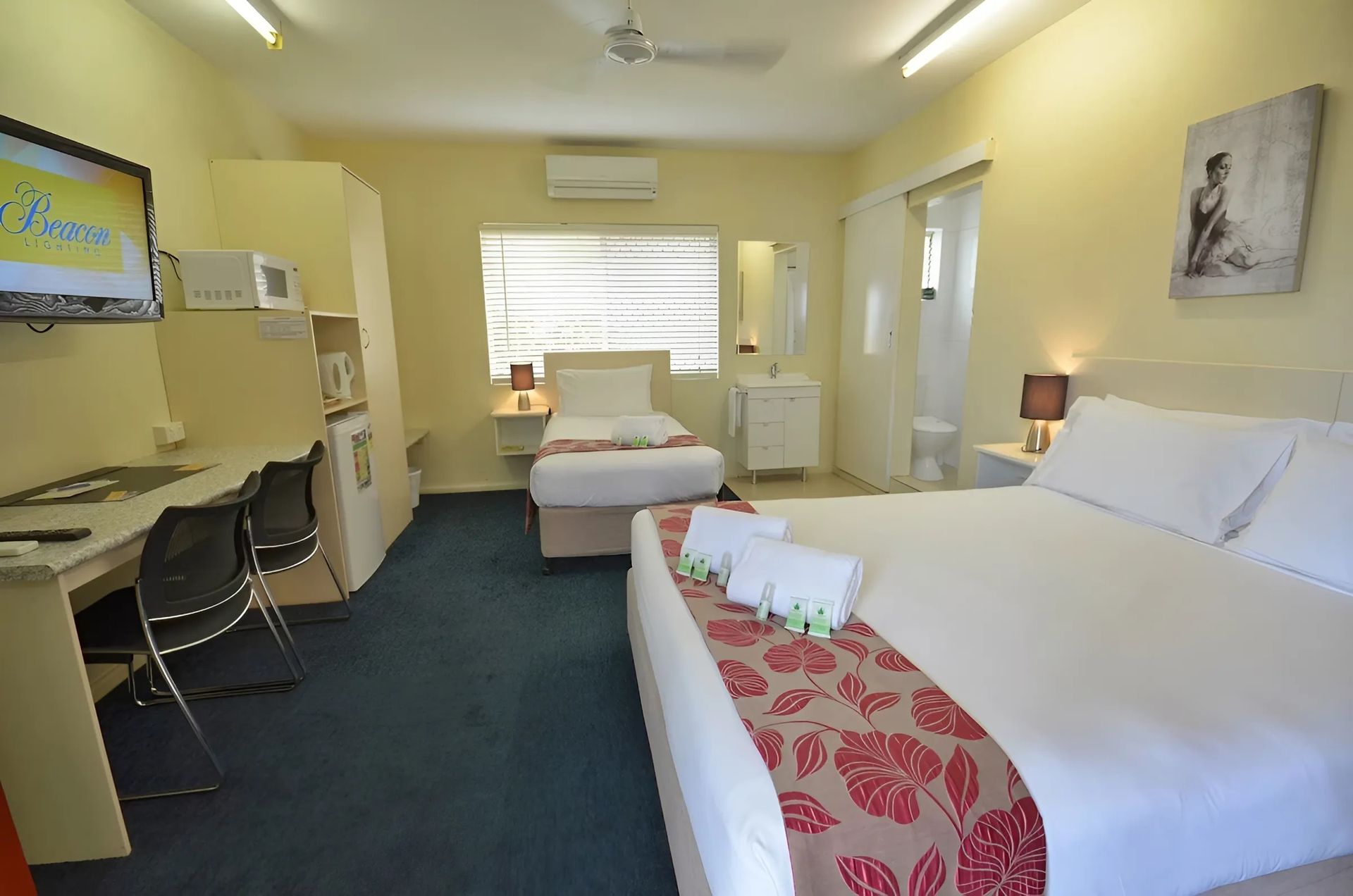 International Lodge Motel Rooms | Mackay QLD