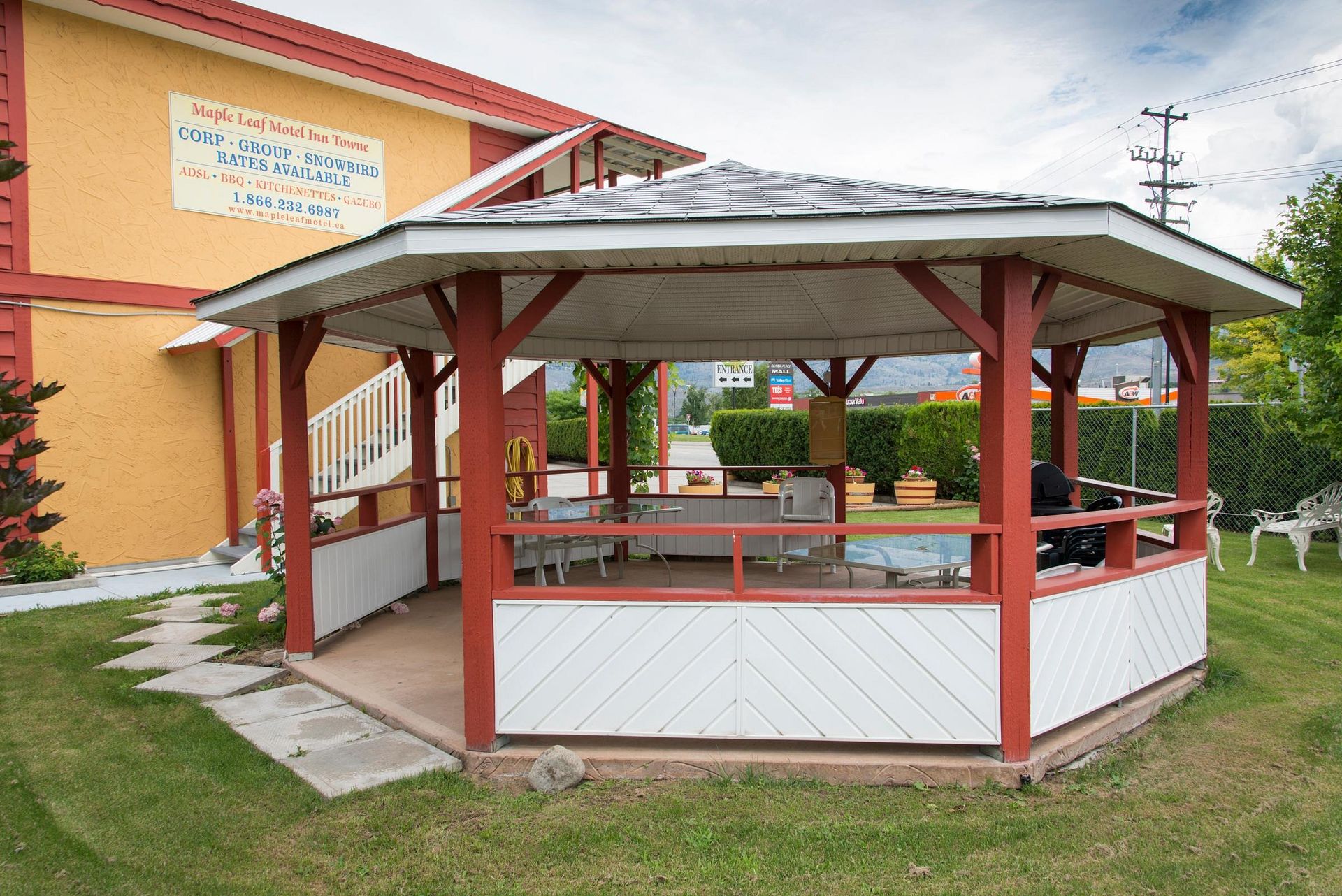 Accommodations | Oliver Motel & Inn