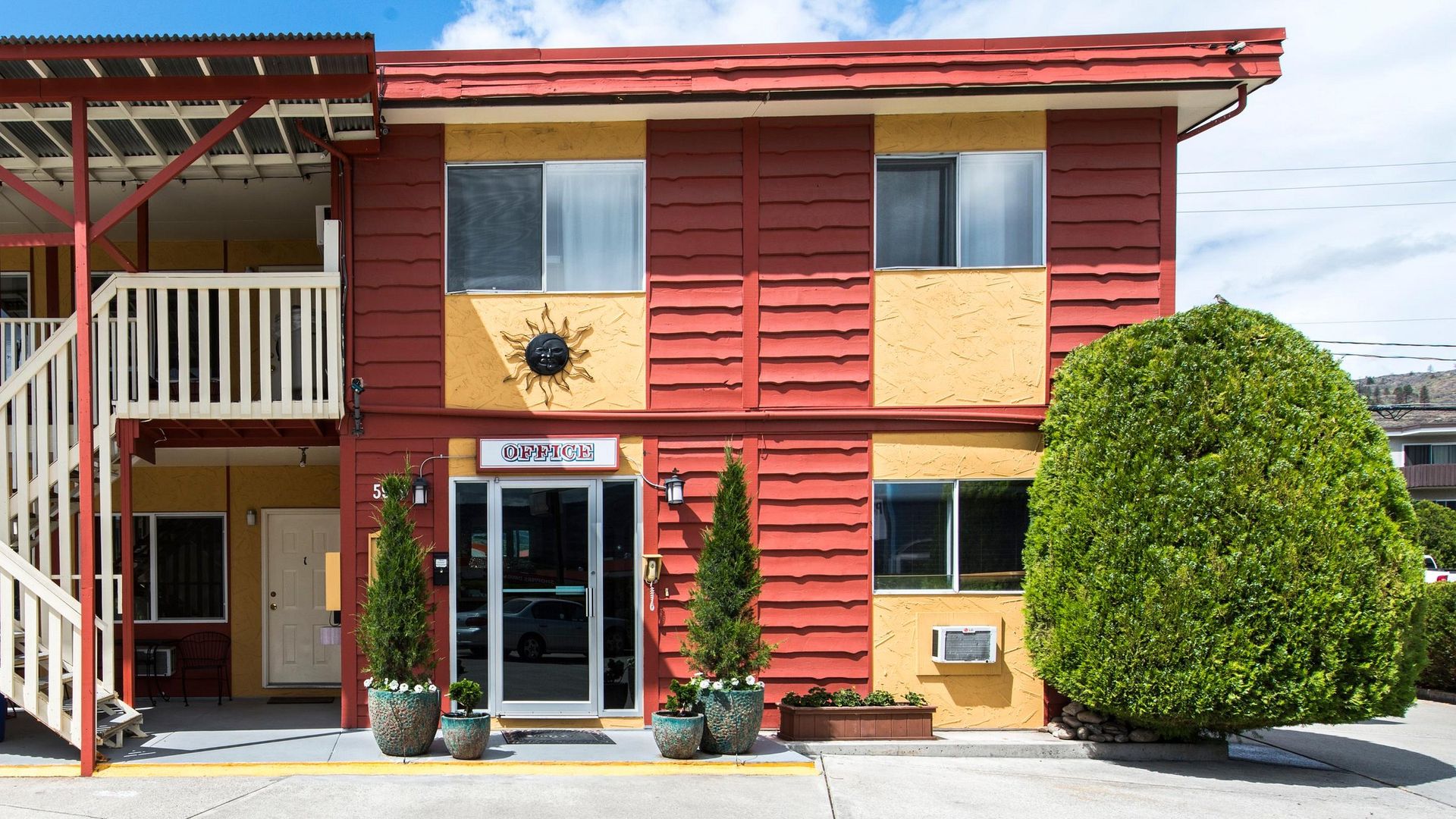 About us | Oliver Motel & Inn | Oliver, BC