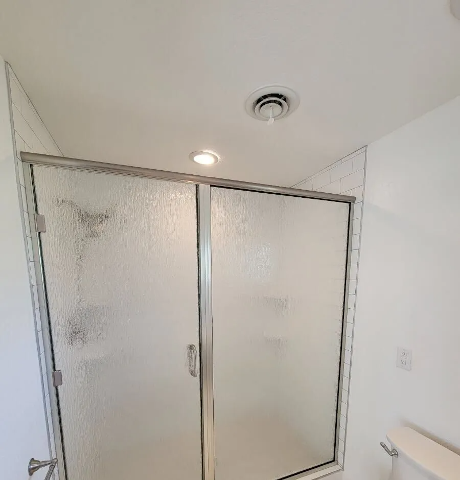 Framed Shower Enclosures | Slade Glass Co. | Longmont & Boulder
