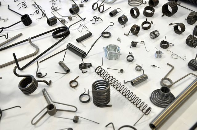 Produzione di molle di tutti i tipi | Mollificio GR