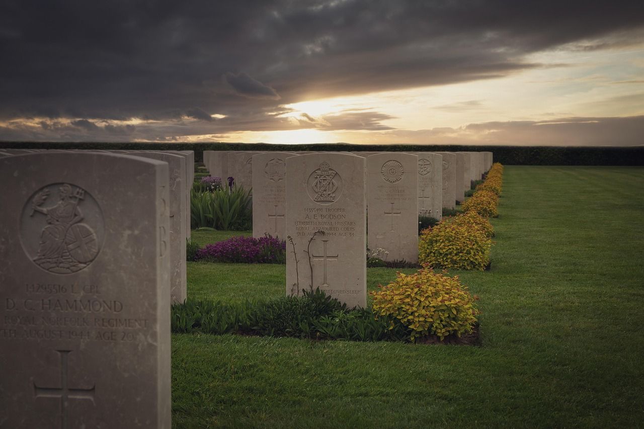 Leaving Items at a Gravesite: What Is and Isn’t Allowed