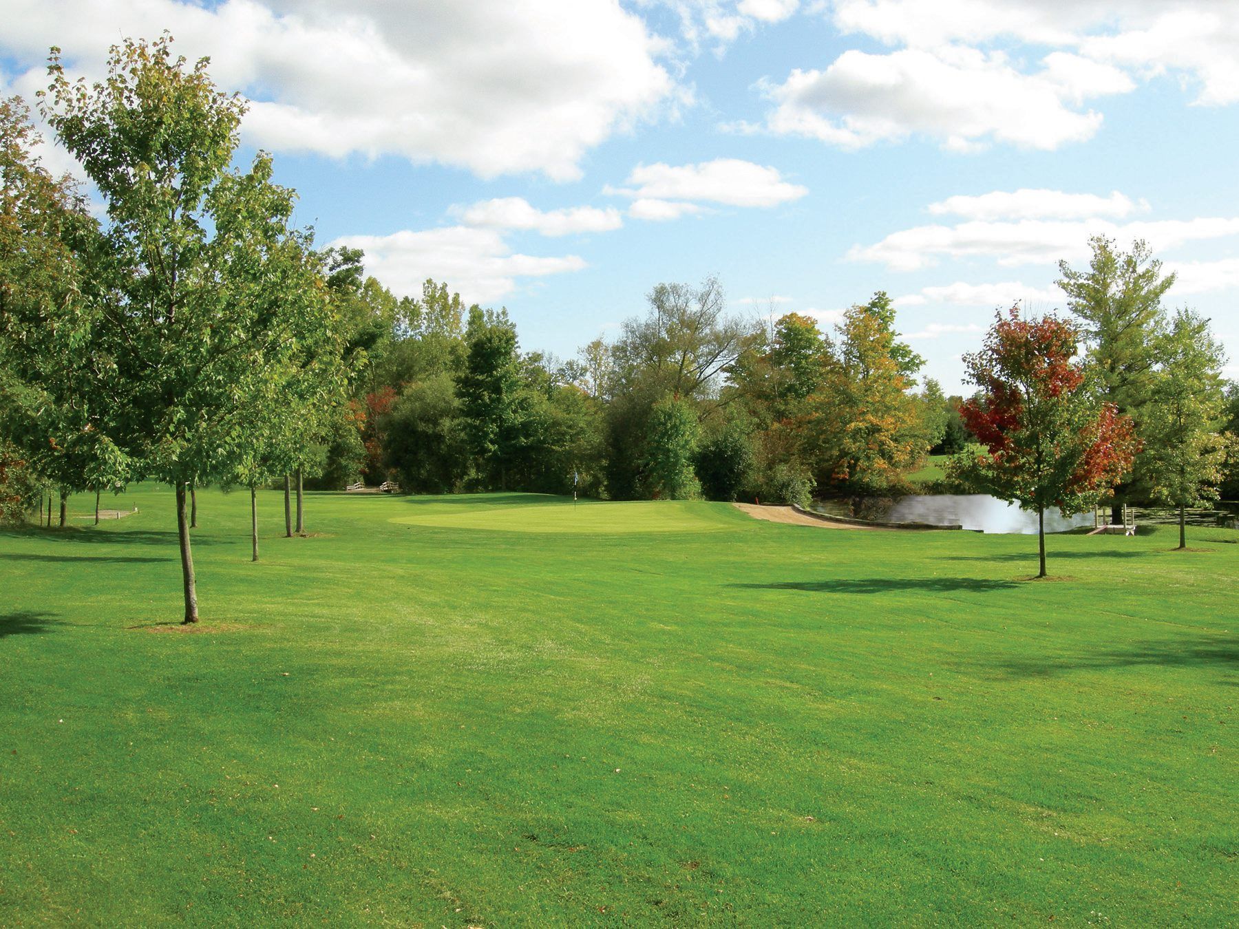 Welcome to Hickory Ridge Golf & Country Club!